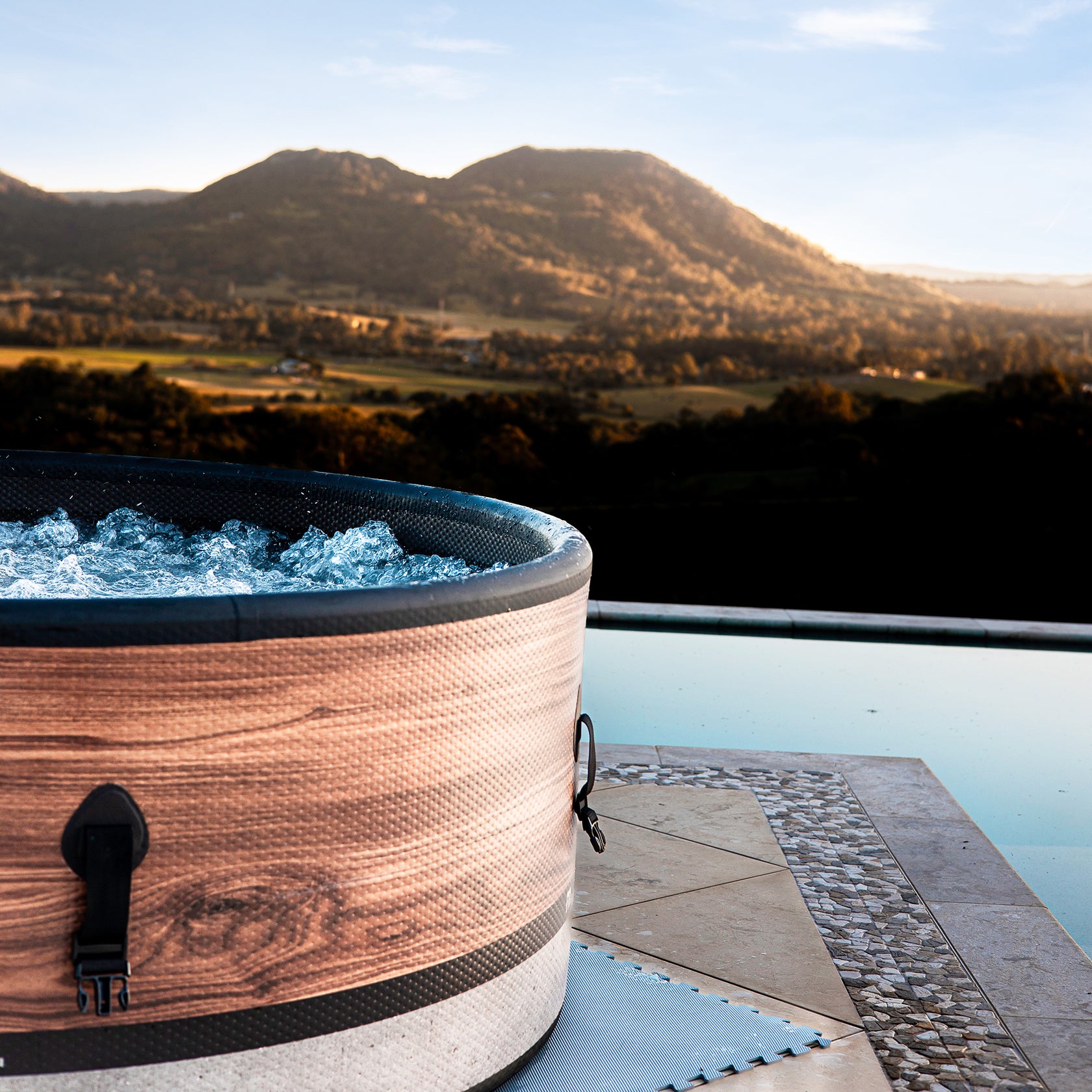 Hot Tub Duet 6 Frame Wifi – Relan